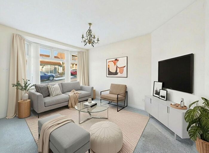 2 Bedroom Semi-Detached House For Sale In Kenrick Road, Mapperley ...