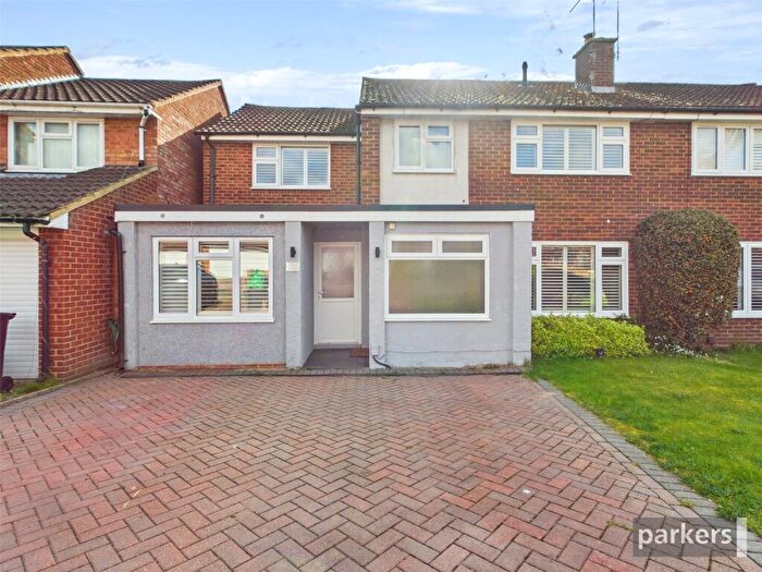 Houses for sale in Woodley, RG5, Berkshire