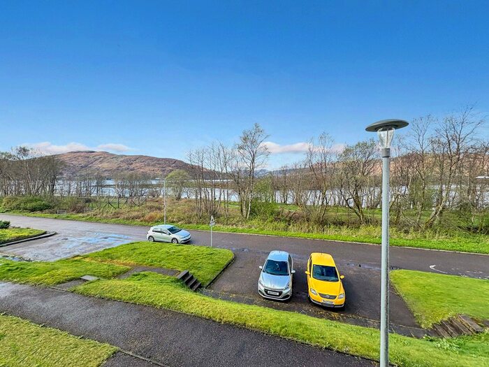1 Bedroom Terraced House For Sale In Inverlochy Court, Inverlochy, Fort ...