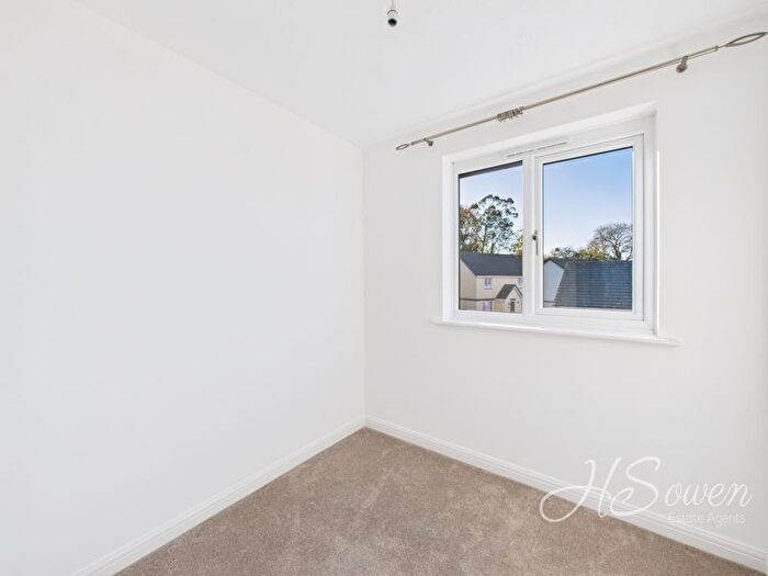 4 Bedroom Detached House For Sale In Barn Owl Close, Torquay, TQ2