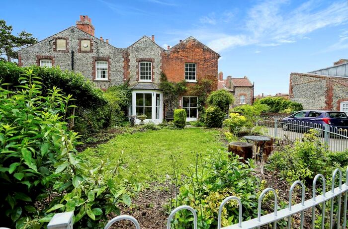 Houses for sale in Cromer, Norfolk