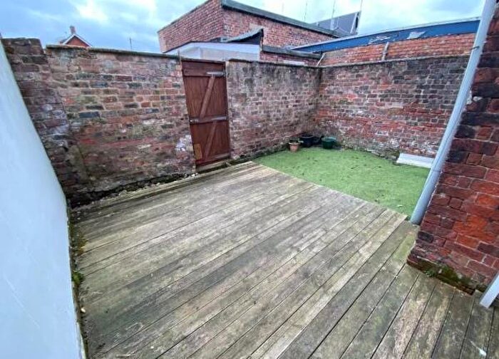 3 Bedroom Town House For Sale In Almonds Green, West Derby, Liverpool, L12