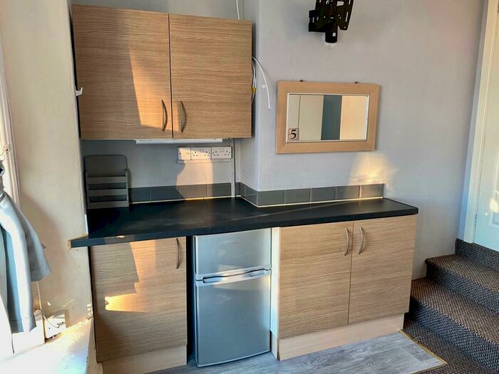 1 Bedroom House To Rent In Thornton Road, Morecambe, LA4