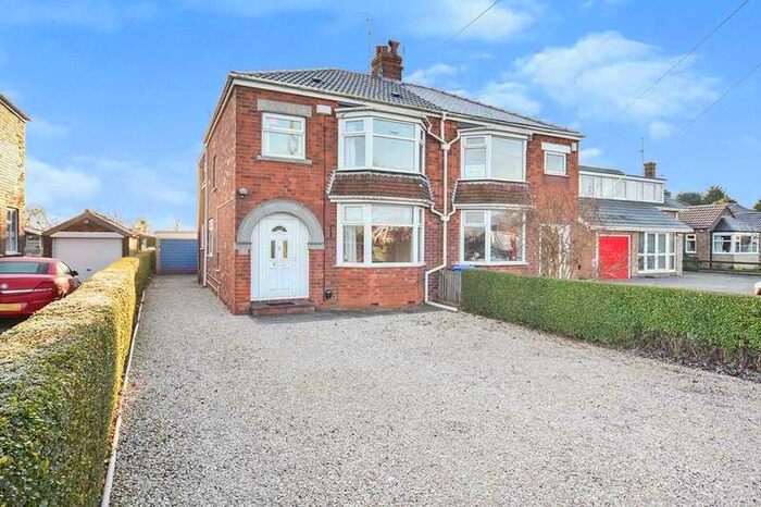 3 Bedroom Semi-Detached House For Sale In 67 Hull Road, Coniston, Hull ...