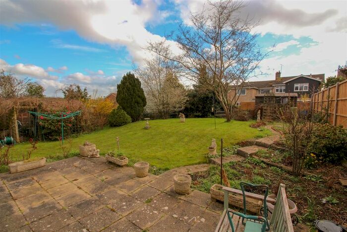 3 Bedroom Detached Bungalow For Sale In Sheering Mill Lane ...
