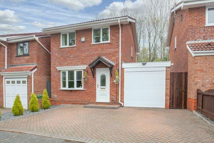 3 Bedroom Detached House For Sale In Bascote Close, Headless Cross ...