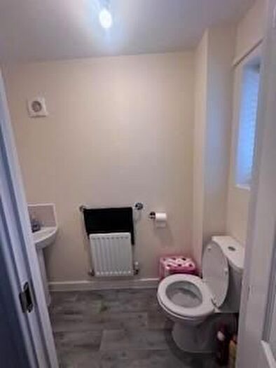 3 Bedroom Semi-Detached House For Sale In Tulip Tree Road, Lea Castle ...