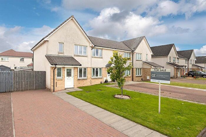 Houses for sale in Larbert and Stenhousemuir, Falkirk