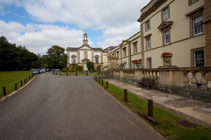 2 Bedroom Apartment For Sale In Long Fox Manor, Bath Road, Brislington ...