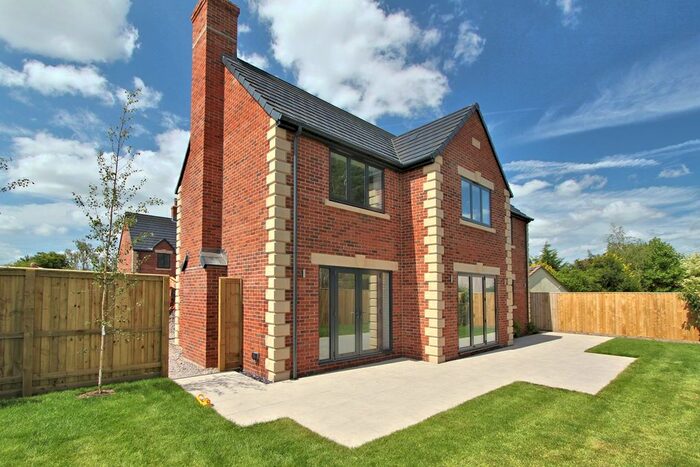 4 Bedroom Detached House For Sale In New Road, Rangeworthy, BS37