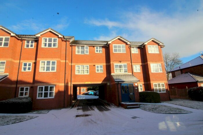 2 Bedroom Flat For Sale In Jubilee Court, Grimshaw Street, Golborne, WA3