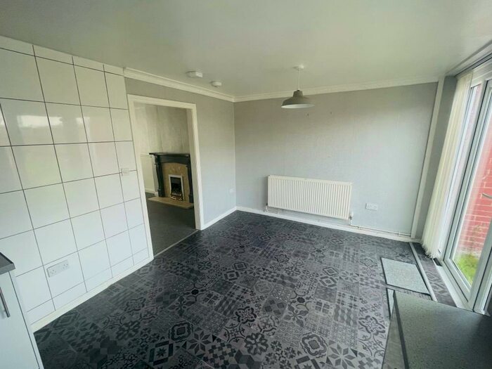 3 Bedroom House To Rent In Scafell Walk, Netherley, L27