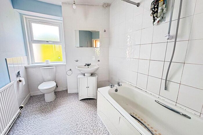 3 Bedroom Semi Detached House For Sale In Thorneybank Cottages ...