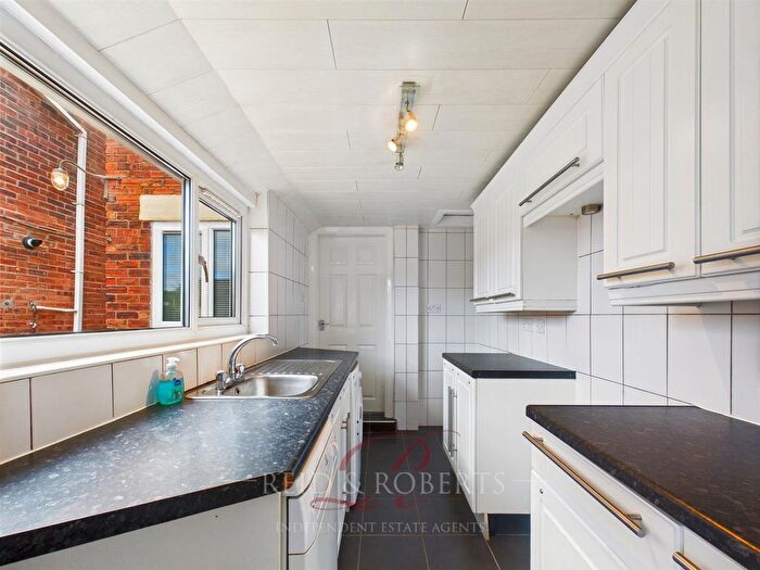 3 Bedroom End Terrace House For Sale In Hawarden Road, Caergwrle ...