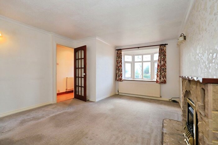 4 Bedroom Detached House For Sale In Wealden Hatch, Wolverhampton, West ...