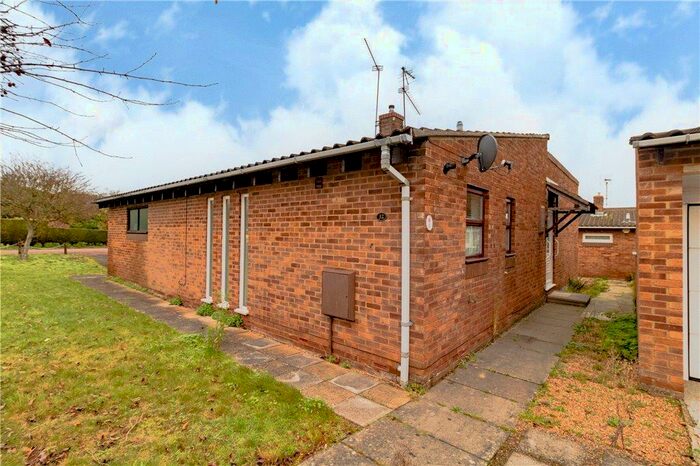 2 Bedroom Bungalow For Sale In Bridport Close, Lower Earley, Reading, RG6
