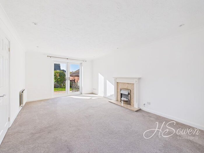 4 Bedroom Detached House For Sale In Barn Owl Close, Torquay, TQ2