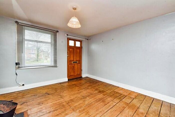 1 Bedroom Terraced House For Sale In Southbroom Road, Devizes ...