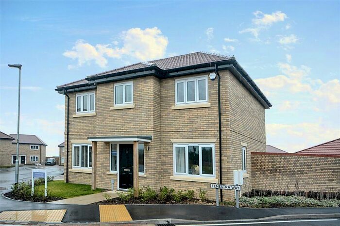 4 Bedroom Detached House For Sale In Boars Tye Road, Silver End, Witham ...