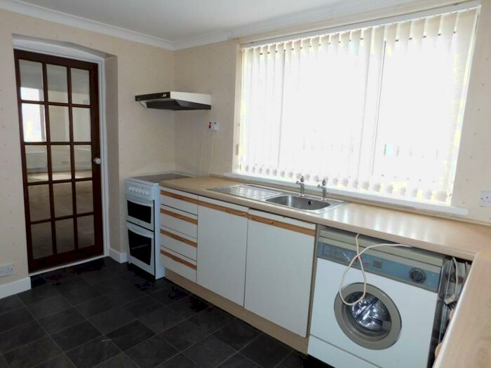 3 Bedroom End Of Terrace House For Sale In Dale Street, Cambois, Blyth ...