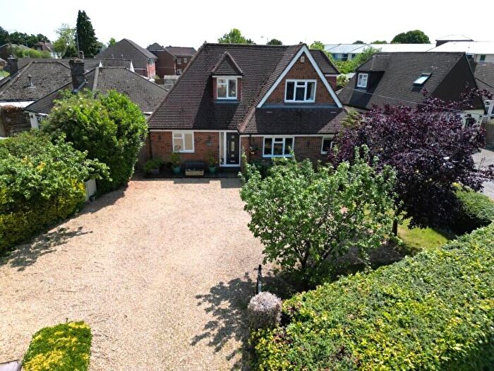 Houses for sale in Woodley, RG5, Berkshire