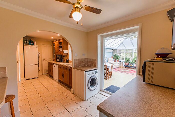 4 Bedroom Detached Bungalow For Sale In Cromwell Close, Weeting, IP27