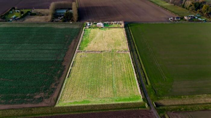 3 Bedroom Bungalow For Sale In King John Bank, Walpole St. Andrew, PE14