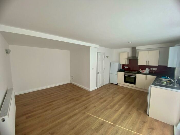 2 Bedroom Apartment To Rent In Prenton Hall Road, Prenton, CH43