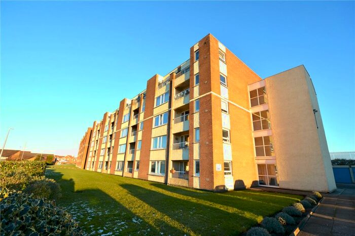 1 Bedroom Flat To Rent In The Channel, Burbo Way, New Brighton, CH45