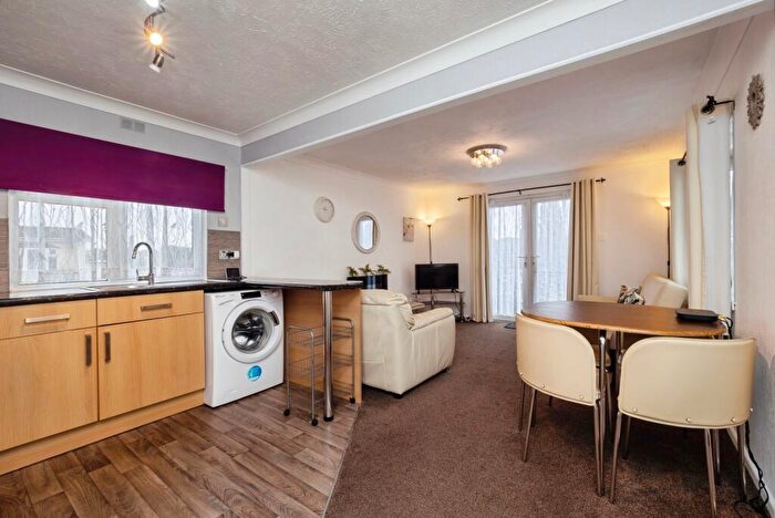 2 Bedroom Detached House For Sale In Hazelwood Park, Warren Road, Dawlish Warren, Dawlish, EX7