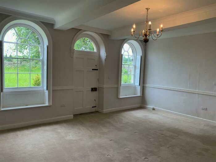 5 Bedroom Character Property To Rent In Sandbeck Lodge, Sandbeck Park ...