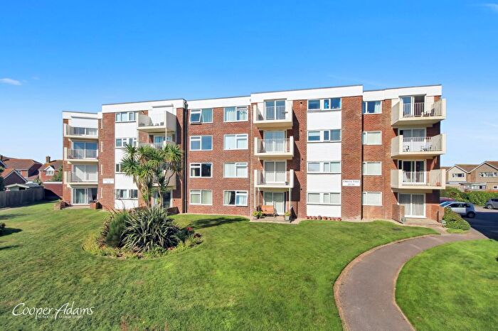 Houses for sale in Rustington, BN16, West Sussex