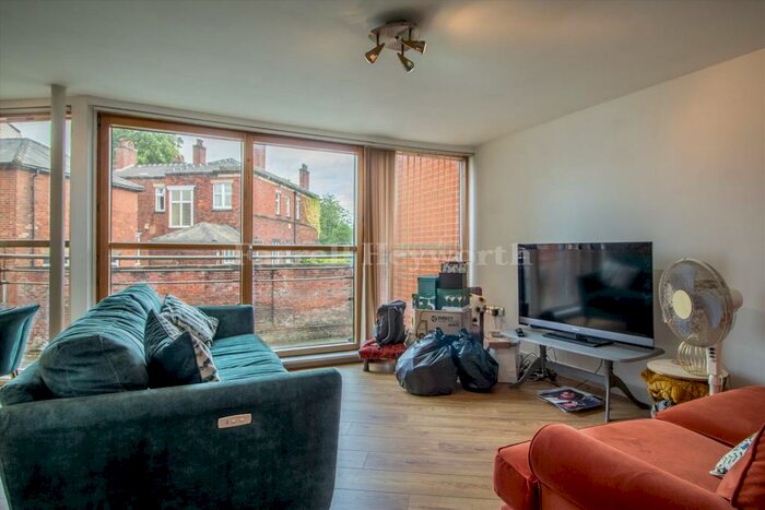 2 Bedroom Flat To Rent In East Cliff, Preston, PR1