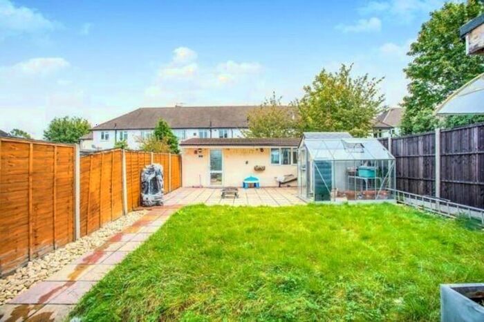 3 Bedroom Semi-Detached House For Sale In Tithe Farm Avenue, Harrow, HA2