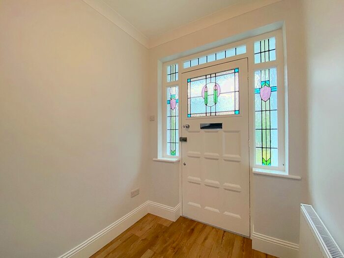 3 Bedroom Semi-Detached House For Sale In Buxton Gardens, Westerhope ...