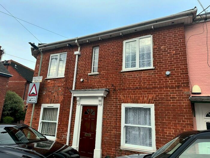 1 Bedroom Flat To Rent In Victoria Road, Exeter, Devon, EX4