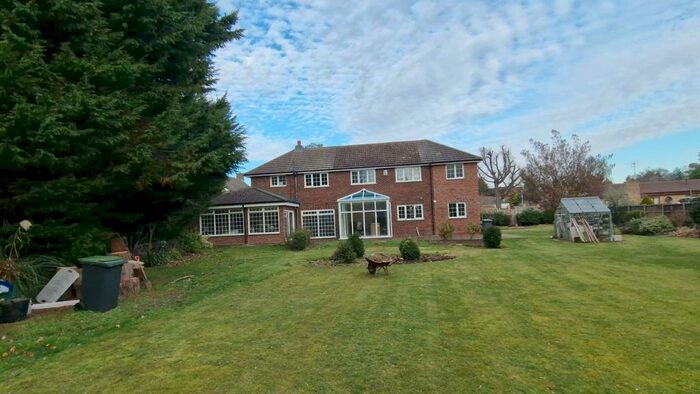 4 Bedroom Detached House For Sale In St. Marys Garden, Darlow Drive ...