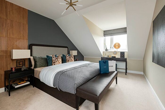 3 Bedroom Town House For Sale In "The Harrton - Plot " At Stephenson ...