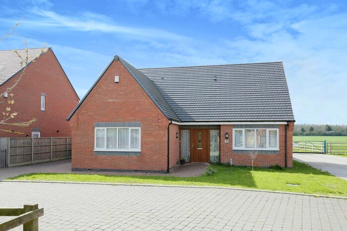 3 Bedroom Detached House For Sale In Rodney Gardens, Sheepy Magna ...