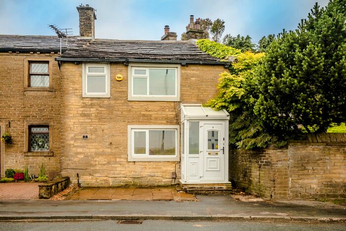 Houses for sale in Denholme, West Yorkshire