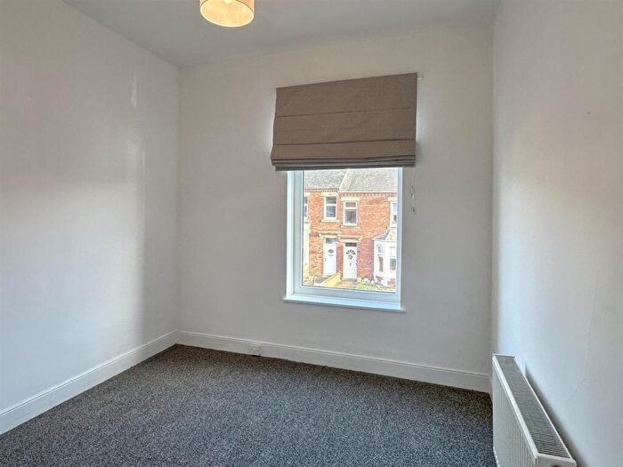 2 Bedroom Flat For Sale In Olympia Gardens, Morpeth, NE61