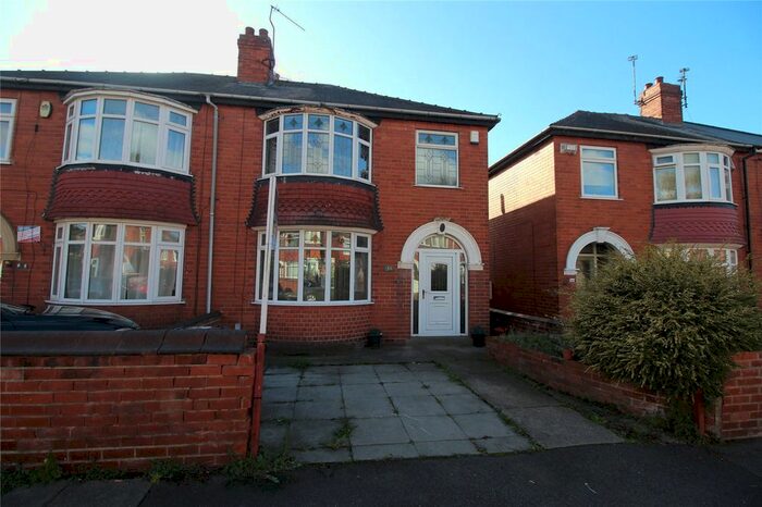 3 Bedroom Semi-detached House For Sale In Westfield Road, Balby ...