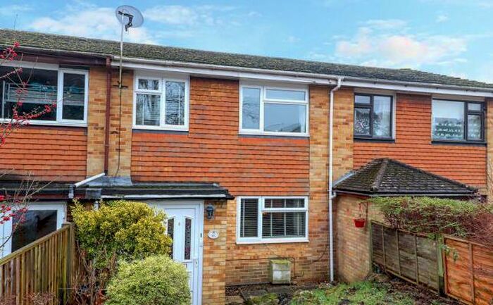 3 Bedroom Terraced House For Sale In Sandy Lane, Fair Oak, Eastleigh, SO50