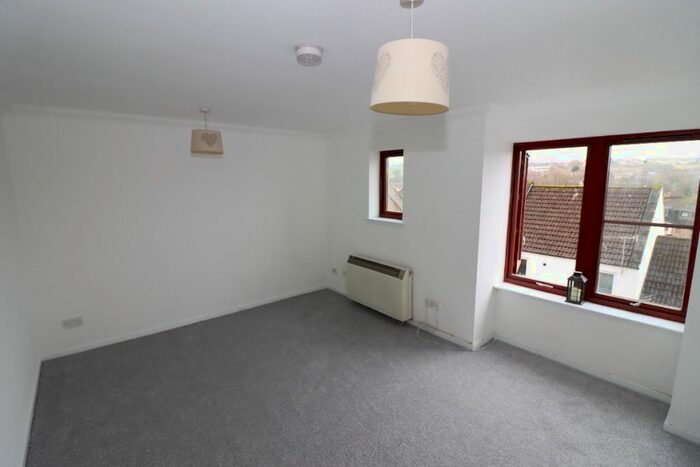 1 Bedroom Flat To Rent In Arthur Bett Court, Tillicoultry, Stirling, FK13
