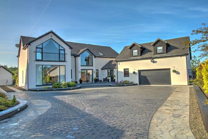 Houses for sale in Fauldhouse, EH47, West Lothian