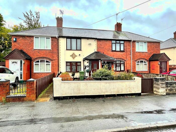Houses for sale & to rent in WV10 9PS, Old Fallings Crescent, Bushbury ...