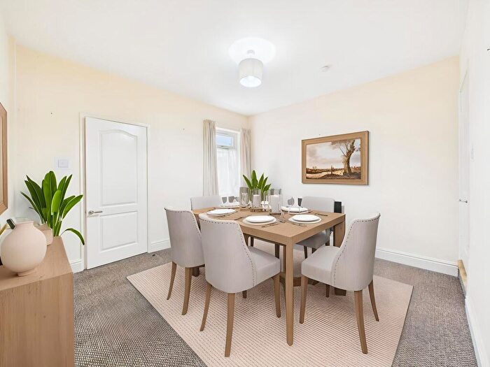 2 Bedroom End Of Terrace House For Sale In Curzon Street, Netherfield ...