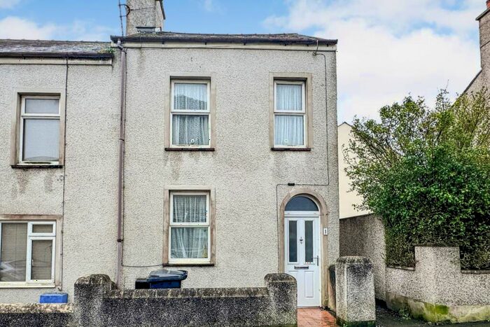 Houses for sale in Holyhead, LL65, Isle of Anglesey