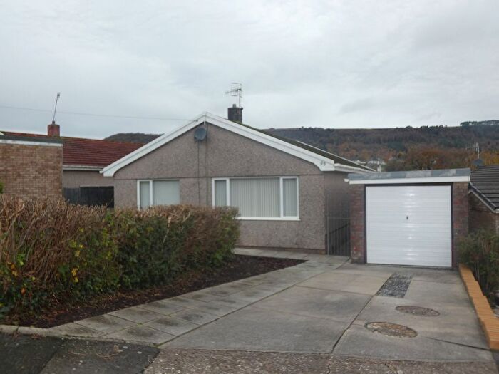 2 Bedroom Detached Bungalow For Sale In Brookfield, Neath Abbey, Neath ...
