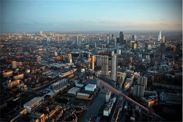 3 Bedroom Apartment To Rent In Carrara Tower, Angel, Old Street, London ...